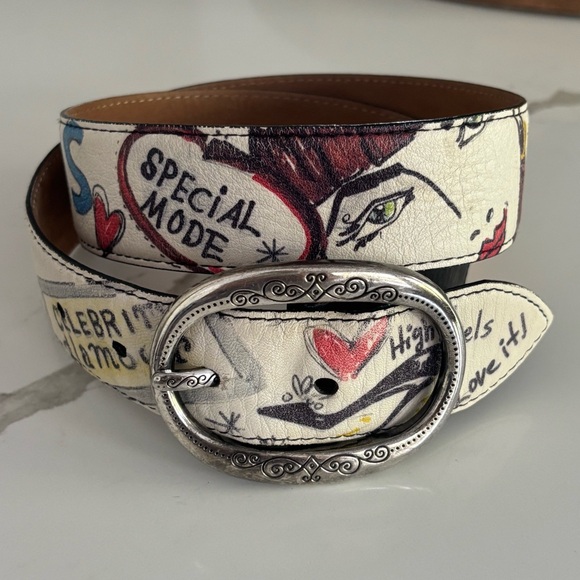 Brighton | Accessories | Brighton Fashionista Graffiti Style Belt B3472 ...